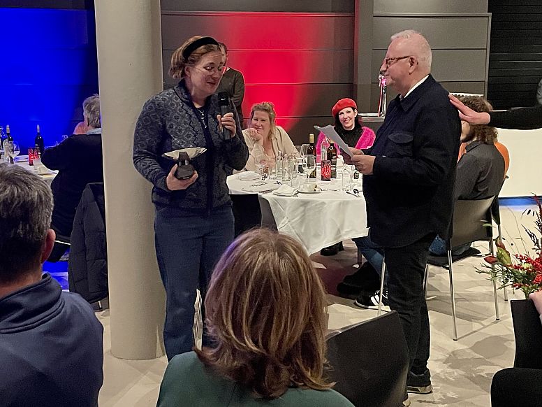 Groningse Kim Hoetjes van spelletjeszaak WirWar wint Jans Catsprijs ...